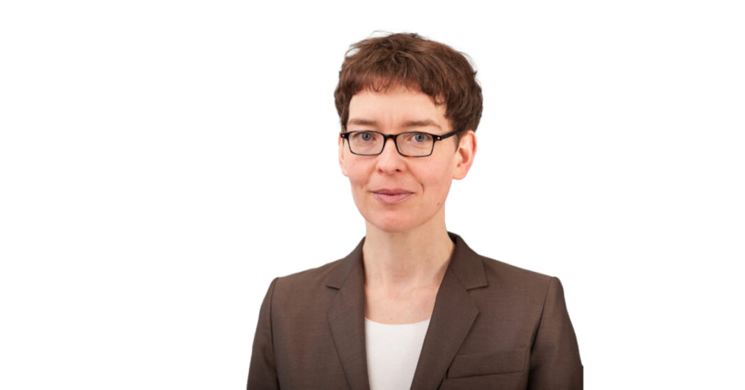 Birte Hackenjos ist neue CEO bei Haufe Group - wir